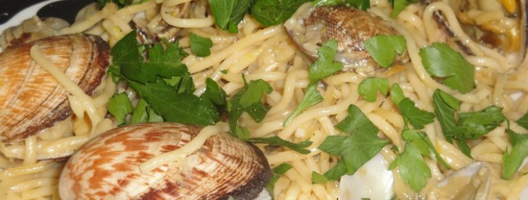 Recette de Spaghetti aux Coques Facile et Rapide - Shop Maison